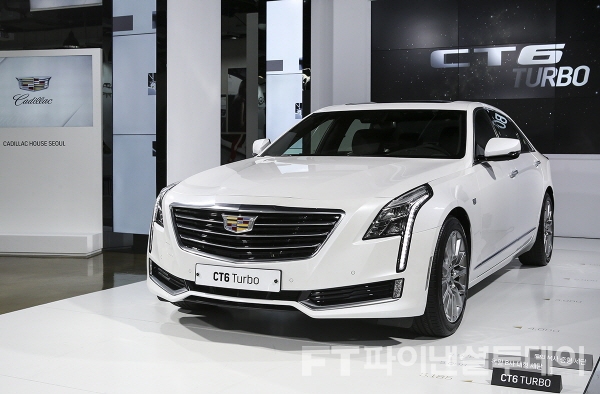 ‘젊은 캐딜락’ CT6 2.0 터보, 흥행 주춧돌 역할 하나